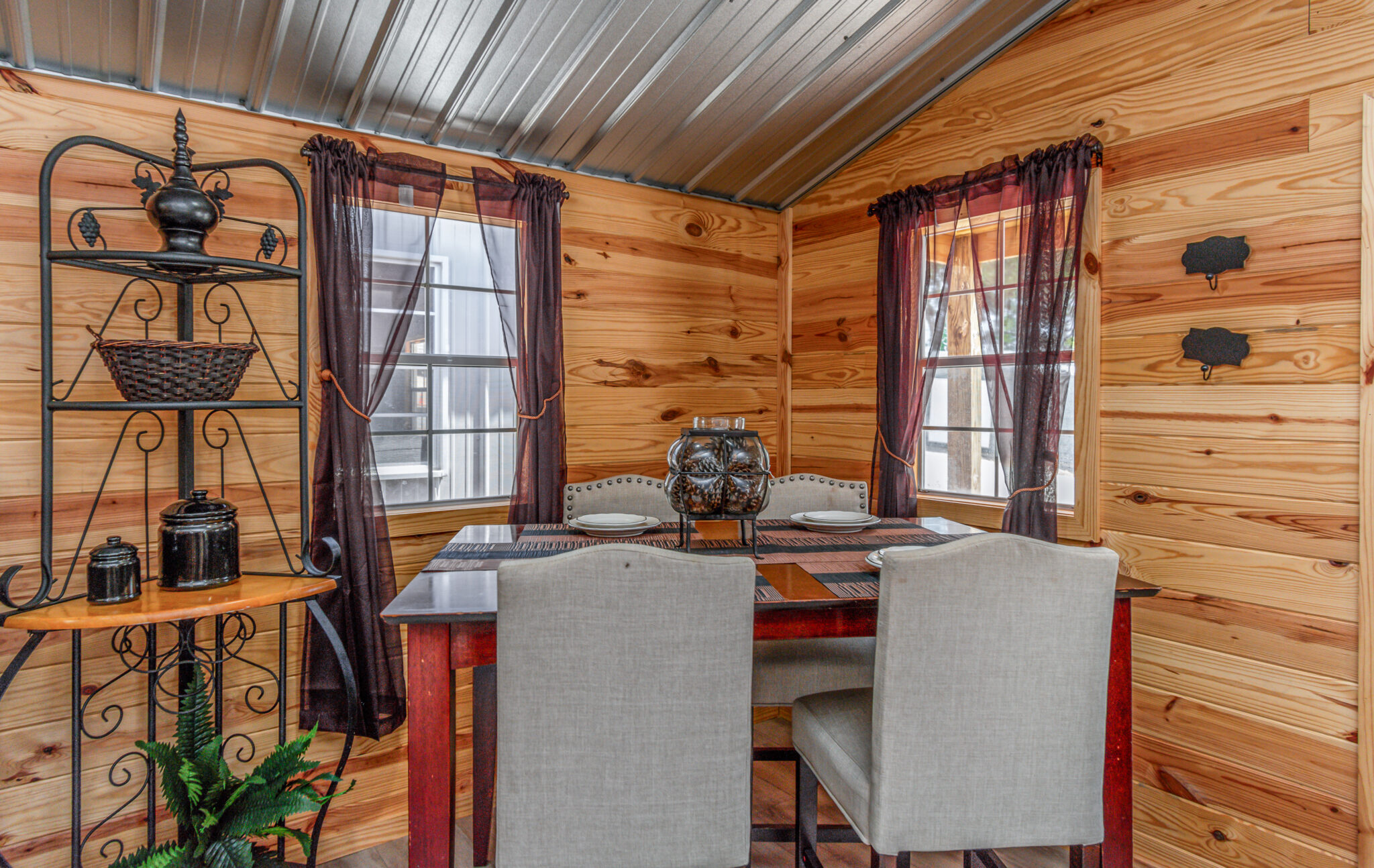 Shivers Buildings Tiny Homes mad in Mississippi